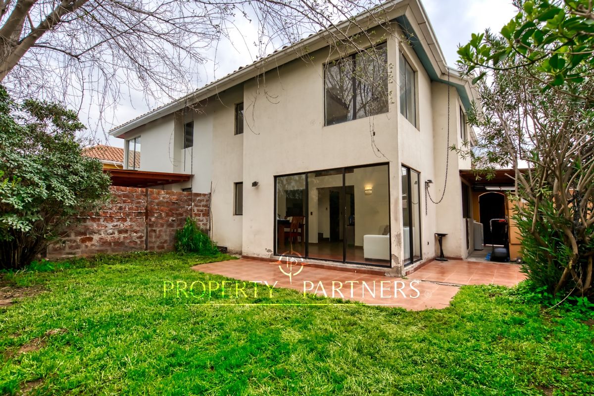 Gran oportunidad hermosa casa en venta en Peñalolen Consistorial en ...