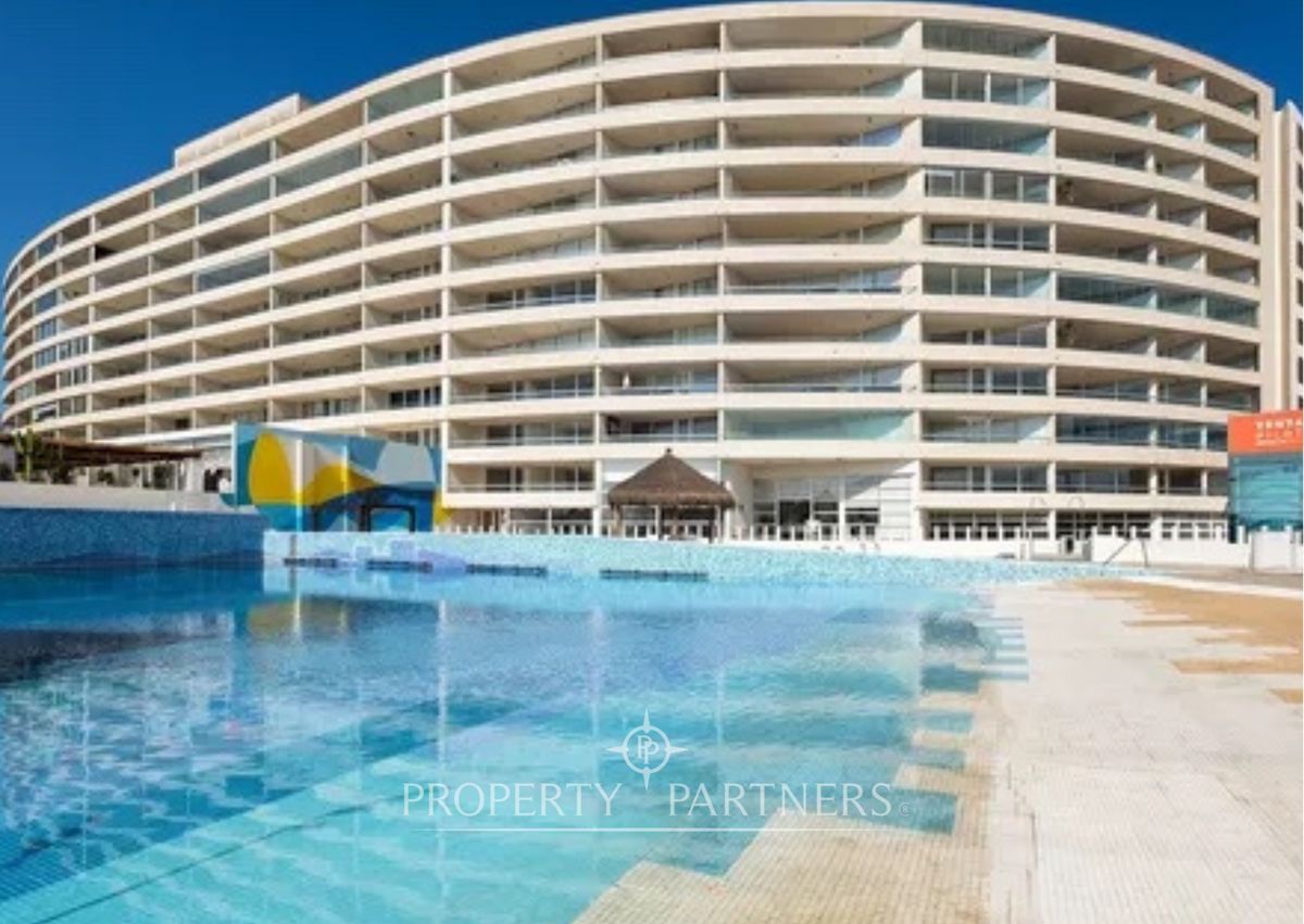 Primera línea Av. del Mar piscina con olas y temperada edificio Aqua. en Avenida del Mar, La ...