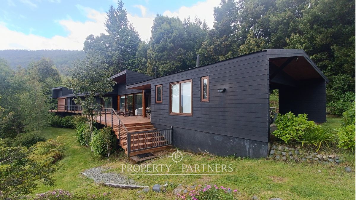 Espectacular casa en el lago Calafquen en Calafquen, Panguipulli ...