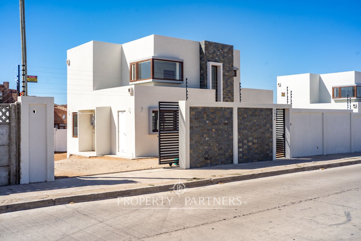 Preciosas casas estilo mediterraneo en Peñuelas, entrega inmediata! en ...