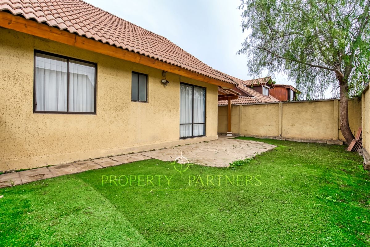 Venta de linda Casa en Peñalolén en Peñalolen, Región Metropolitana ...